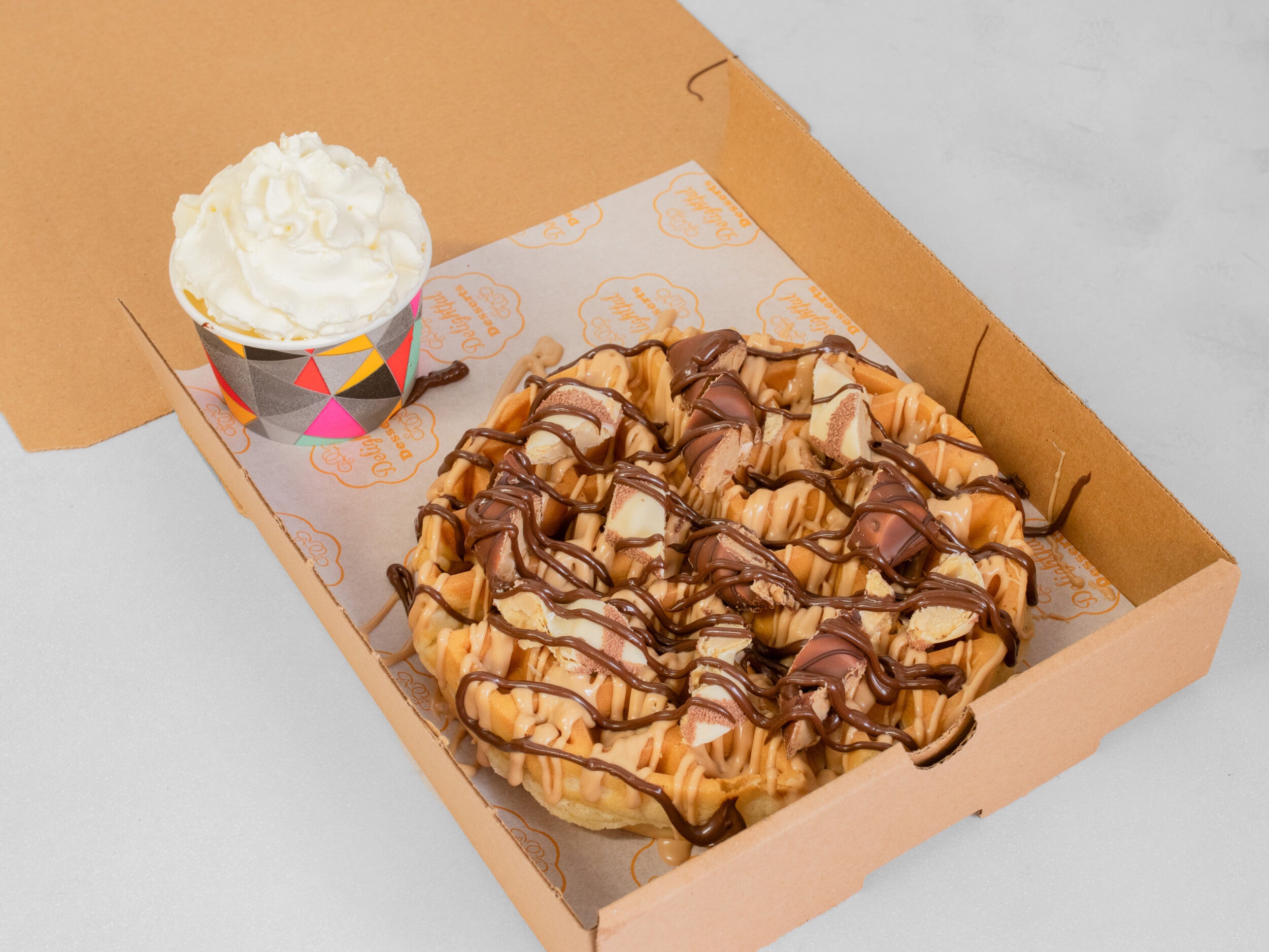 With Kinder Bueno – NOMNOW